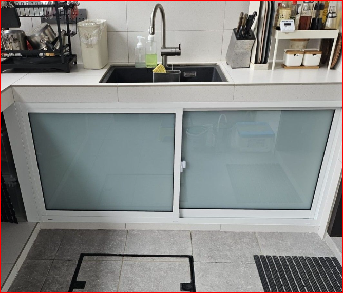 Aluminium Basin Sliding or Swing Door | SG-Aluminium