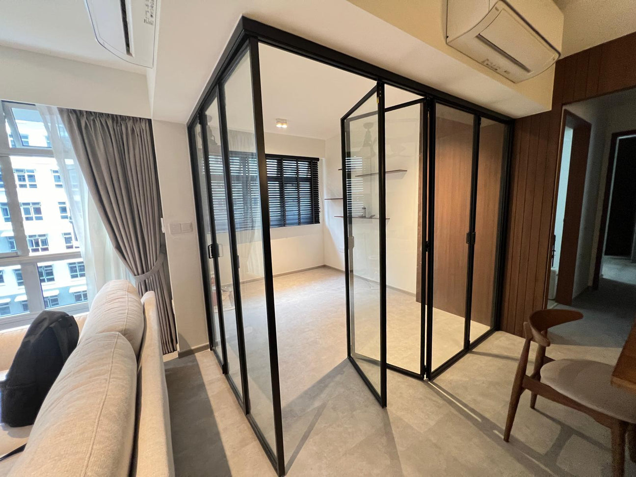 Ultra Slim Folding Door – SG-Aluminium