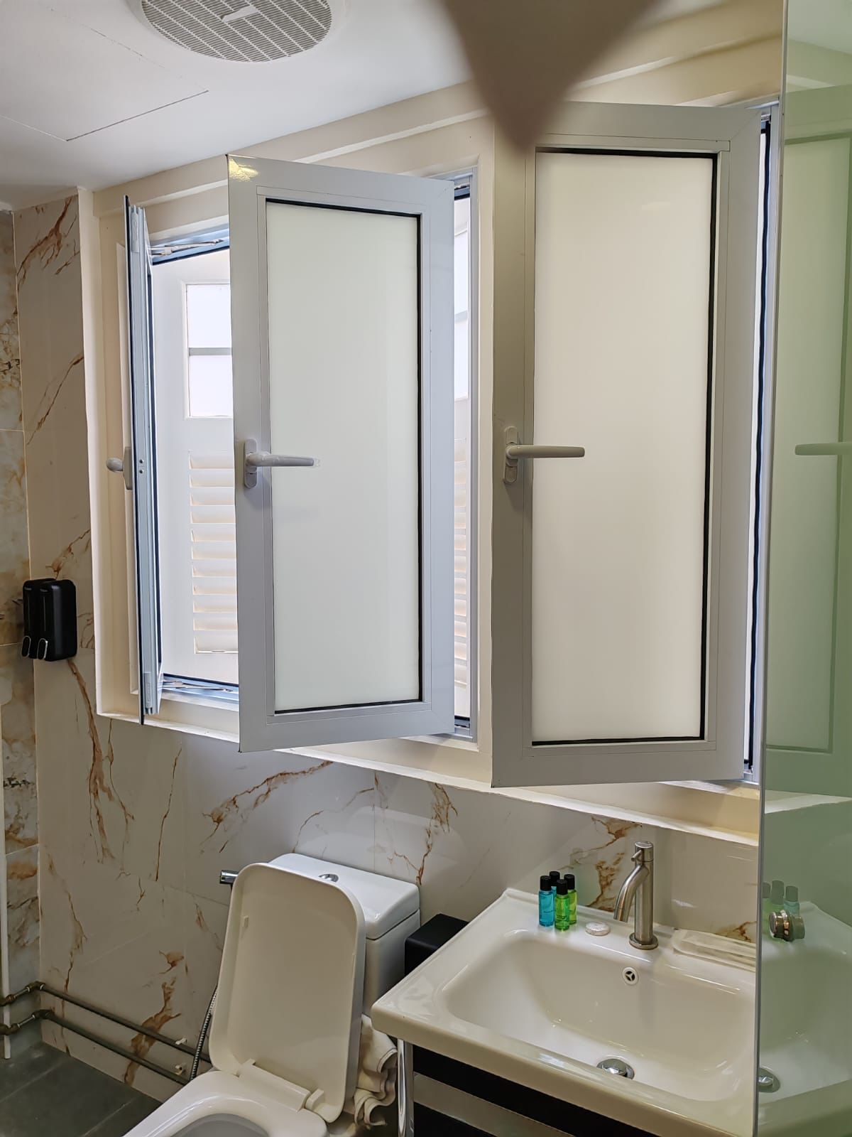 Discover SG Aluminium's Premium Aluminum Doors, Gates, and Windows | SG ...